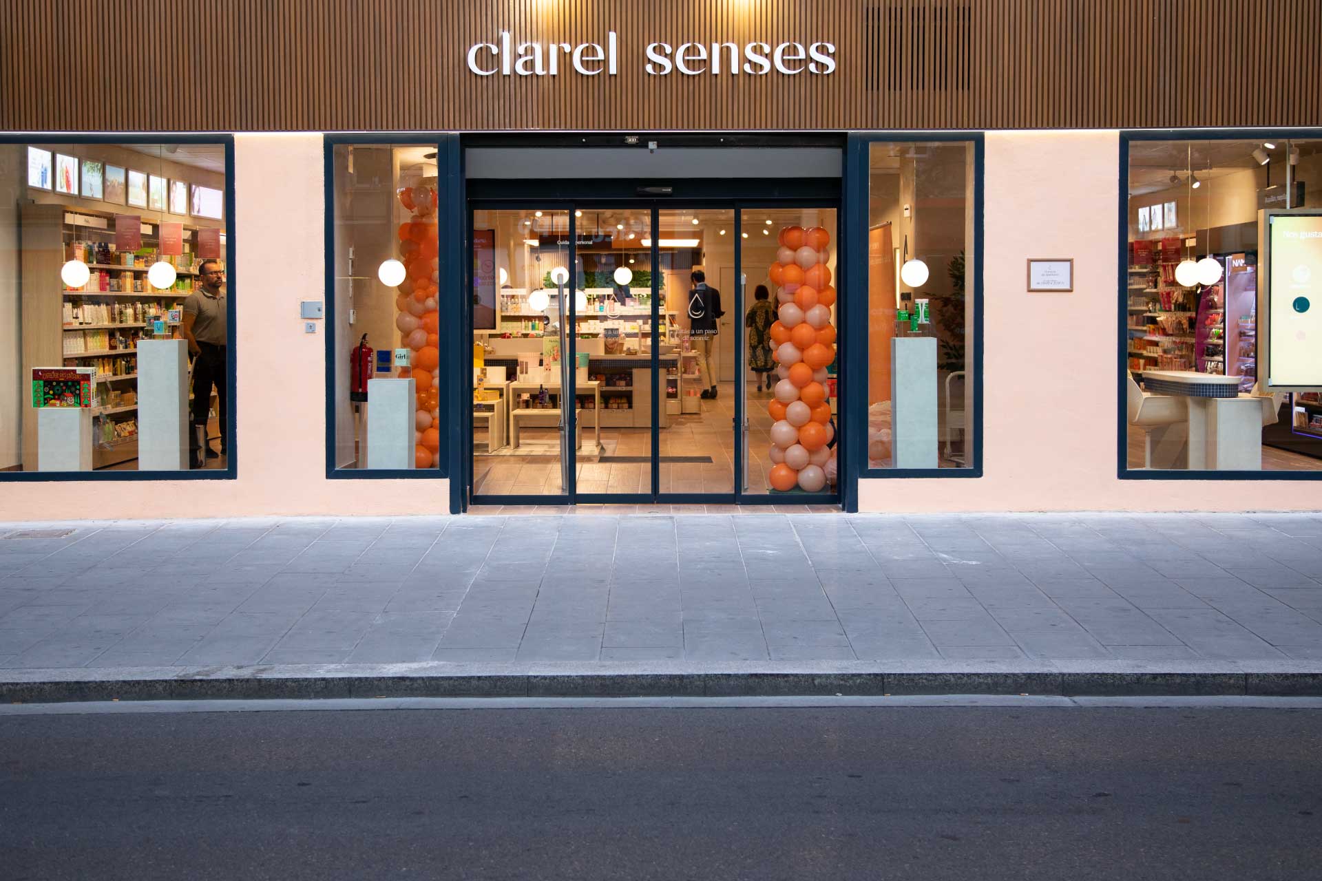 Clarel - Grupo Trinity